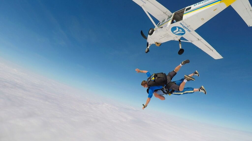 Skydive Cairns | 15,000ft Tandem Skydive Over Great Barrier Reef